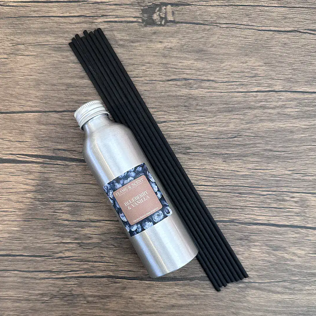 Blueberry & Vanilla Reed Diffuser Refill Kit | Flame & Scent